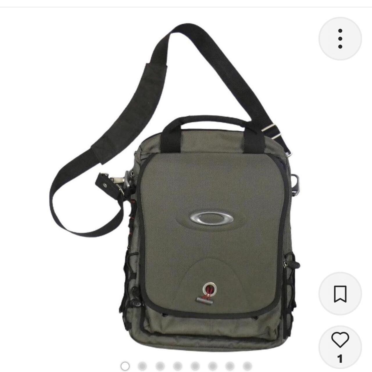 Oakley tactical field gear bag Khaki colourway.... - Depop