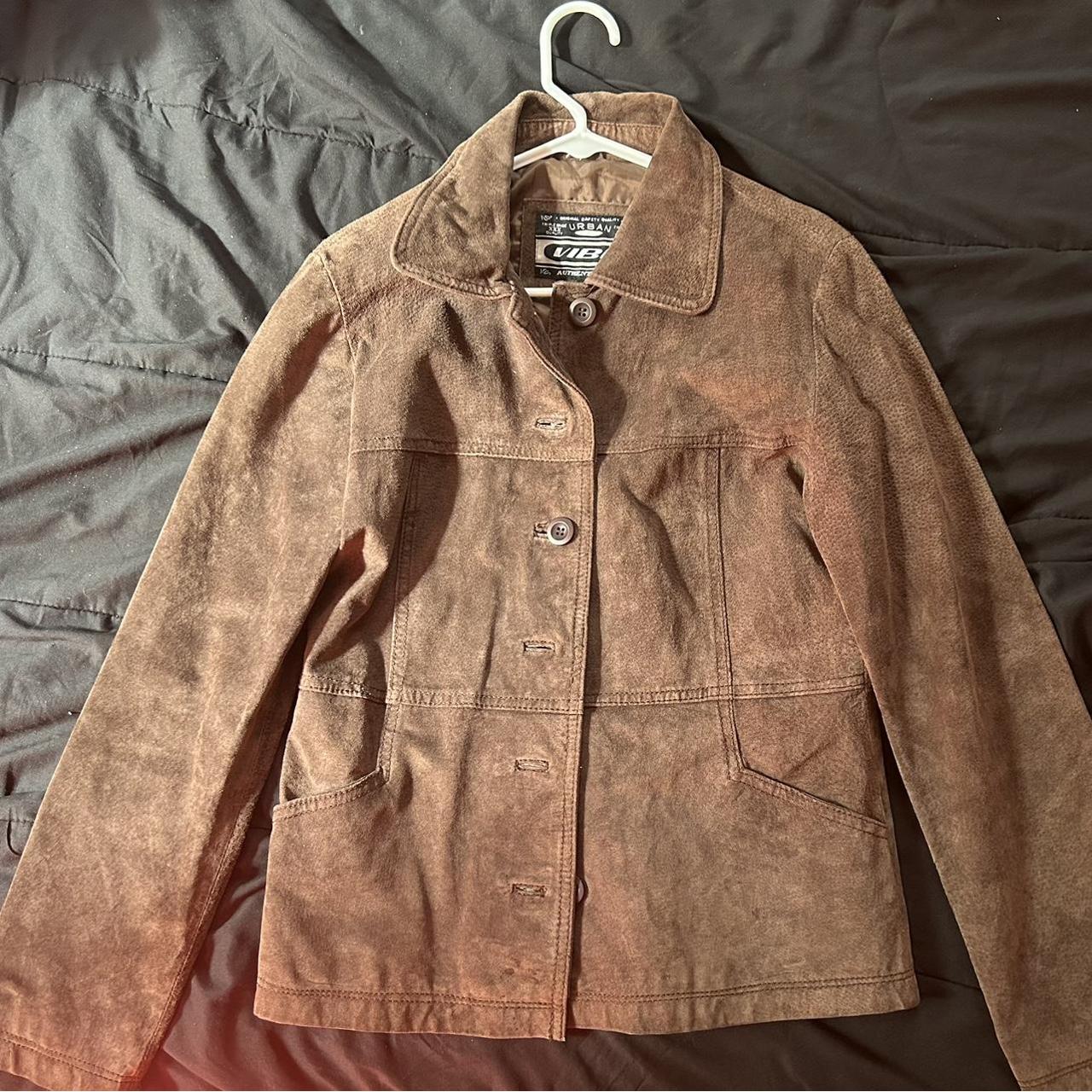 Medium suade jacket selling since i couldnt fit it... - Depop