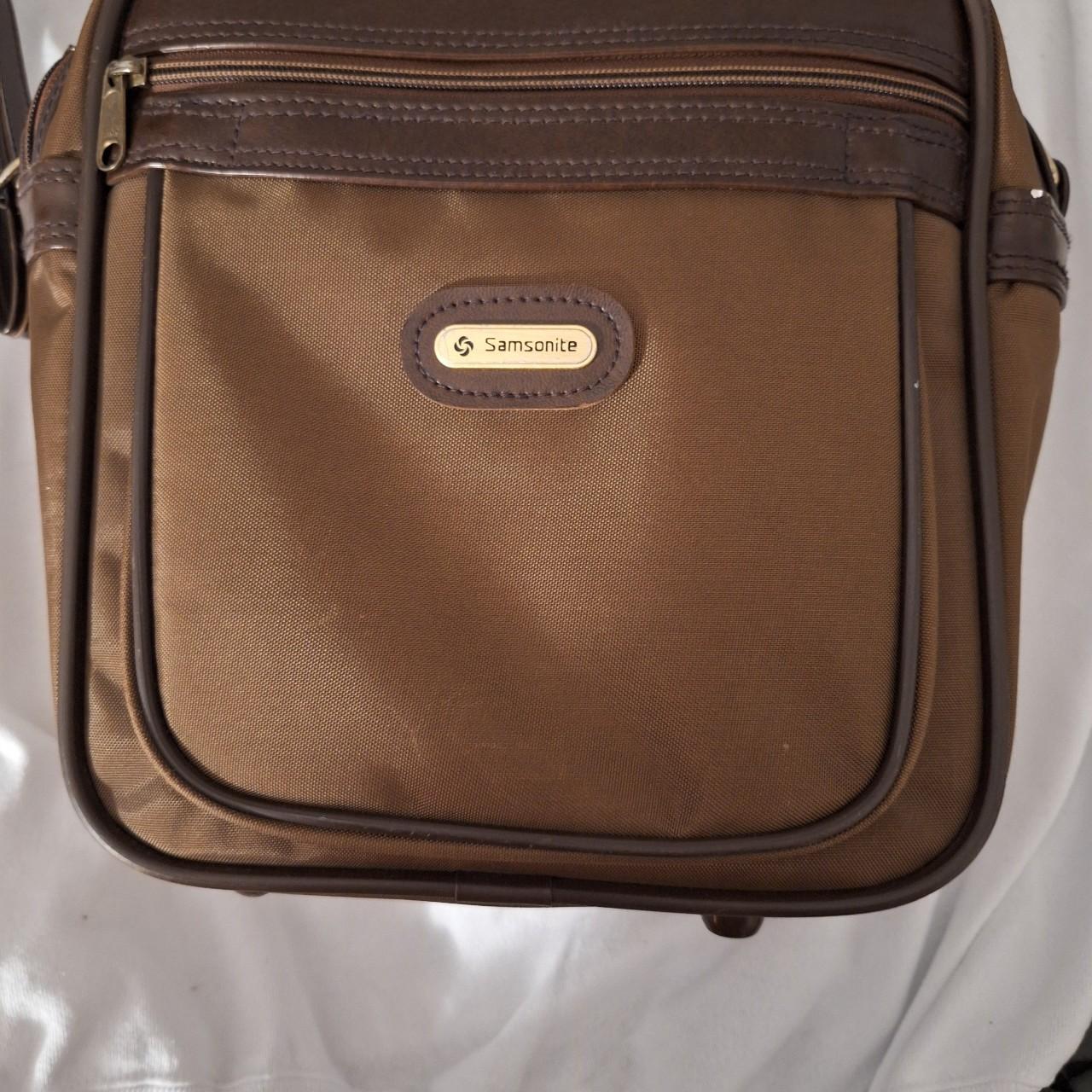 Vintage Samsonite carry on bag in beautiful... - Depop