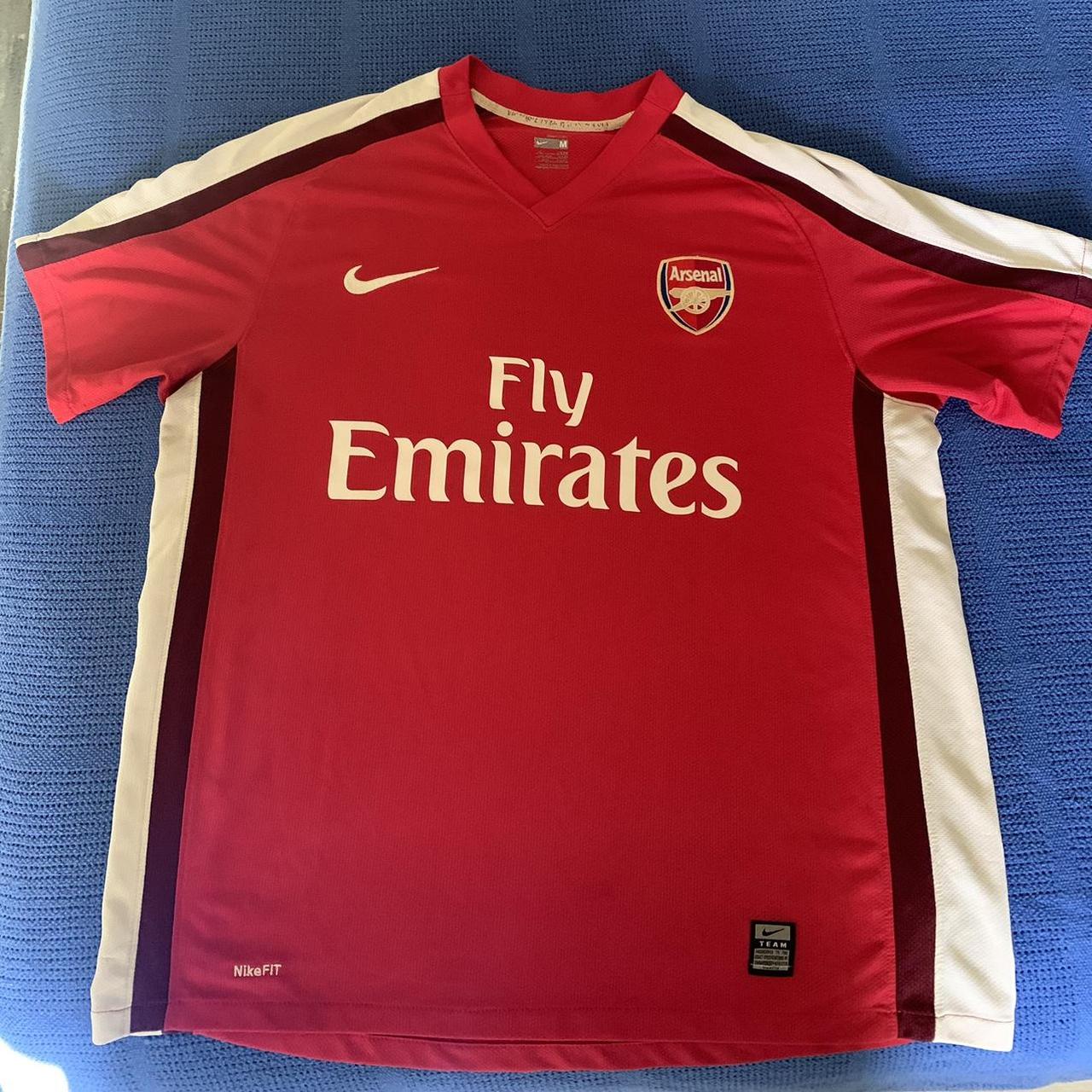 Arsenal Jersey / Kit Size Medium, fits like a... - Depop