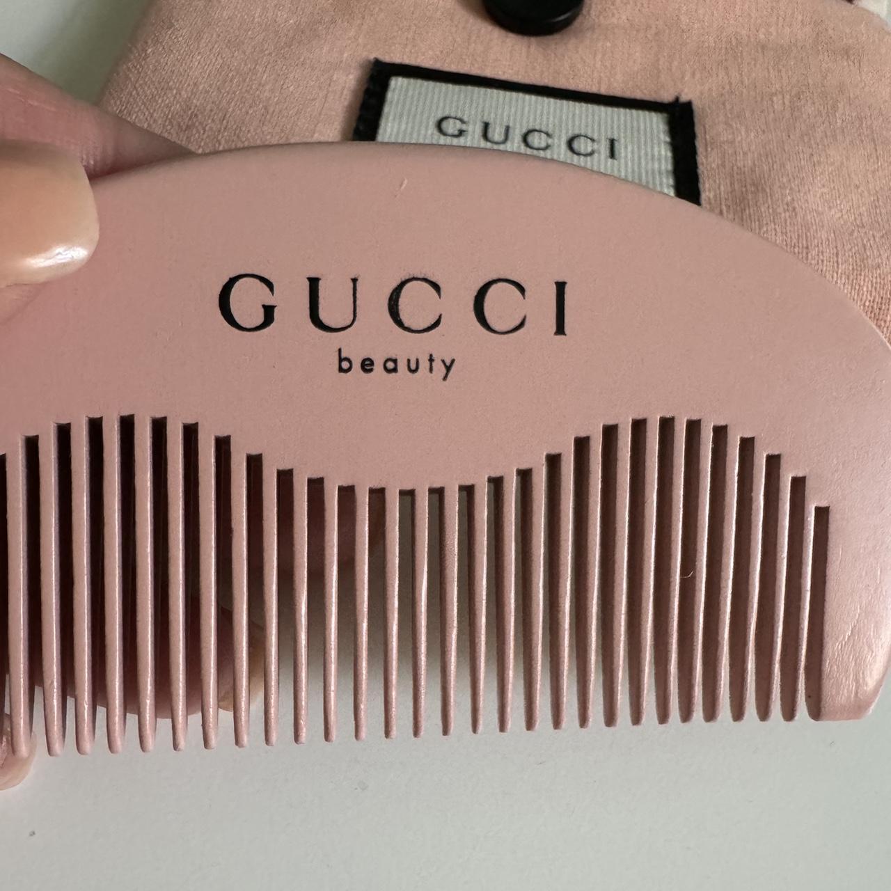 Gucci beauty comb with pouch Never used, very cute... - Depop