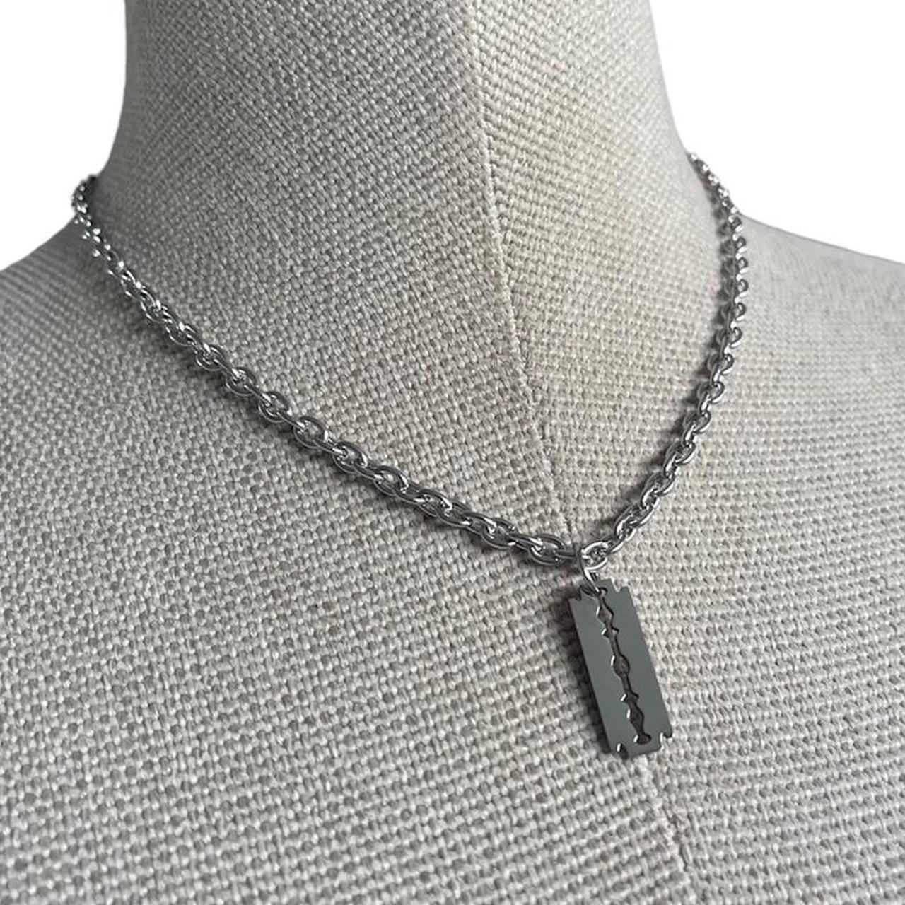 MINI RAZORBLADE ROLO CHAIN 🖤🩸 Details: - 100%... - Depop