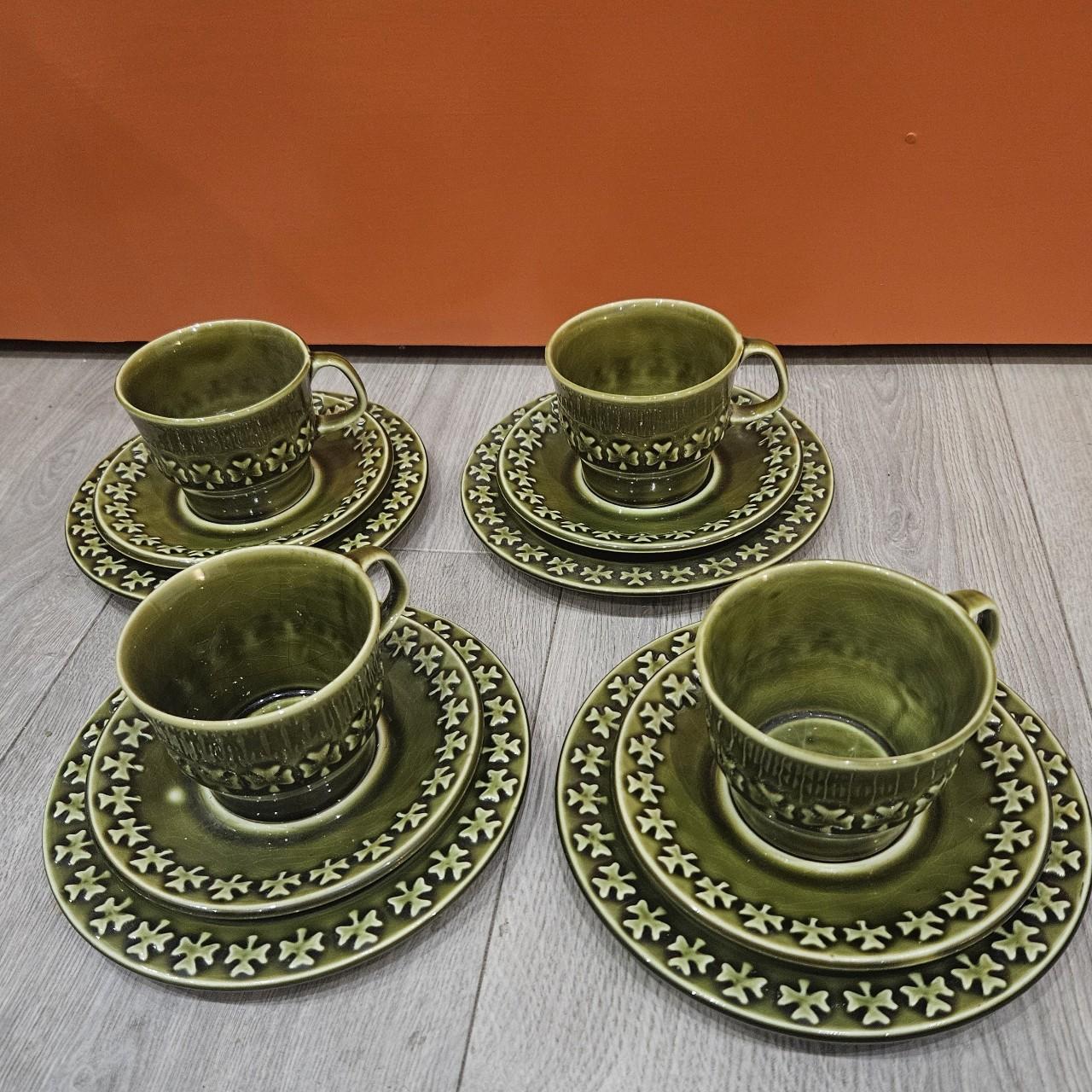 Vintage MCM Irish Celtic Connemara Earthenware Green... - Depop