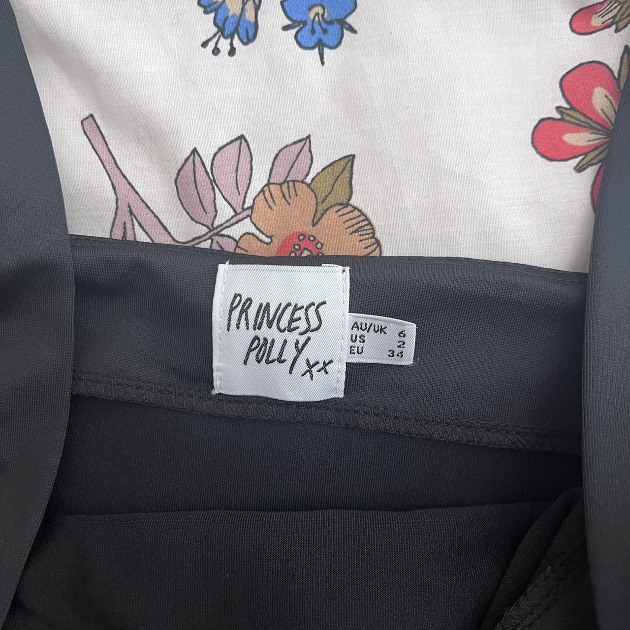 princess polly size 2 tank top worn 1, too small on... - Depop