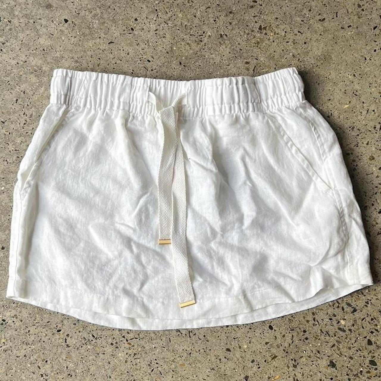 Venroy White Linen Mini Skirt🪐 Worn a few times but... - Depop