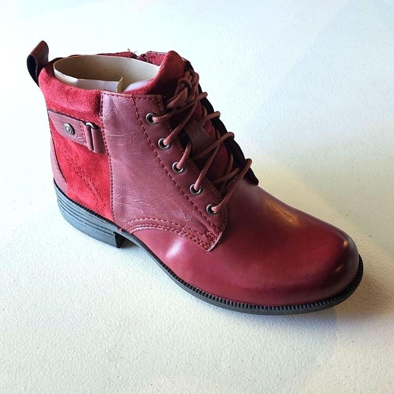 Women's Red Boots | Depop