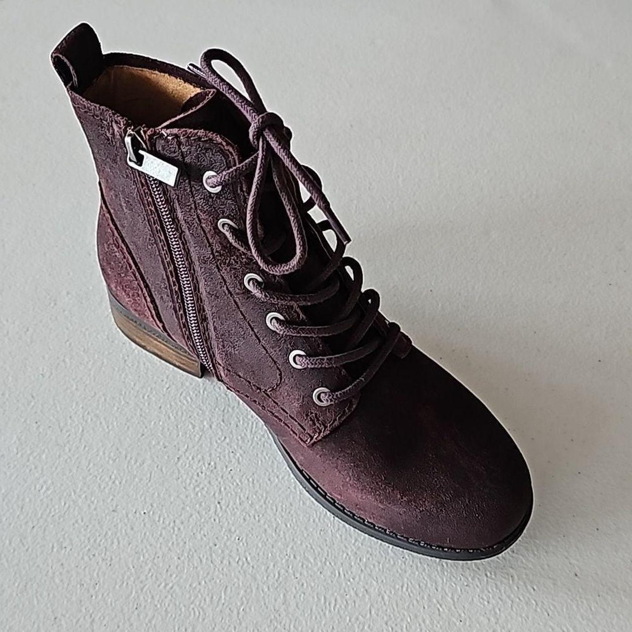 From Earth Brands Footwear. Style: Janel Burnished... - Depop