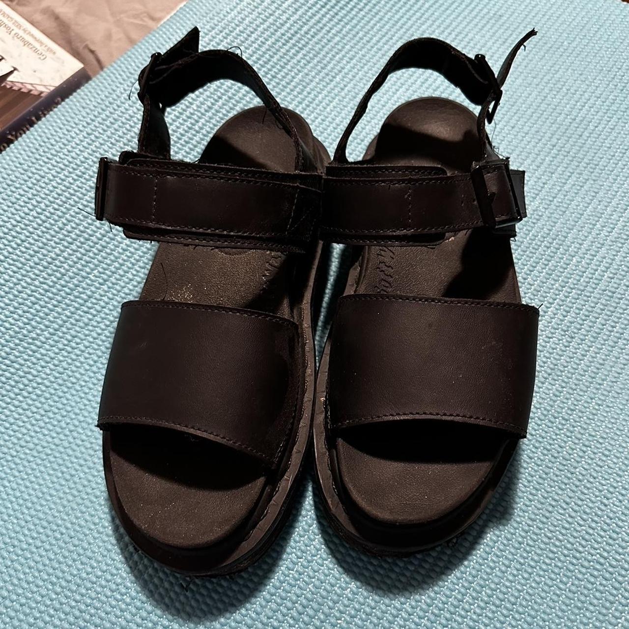 DR MARTEN PLATFORM SANDALS they’re scuffed in the... - Depop