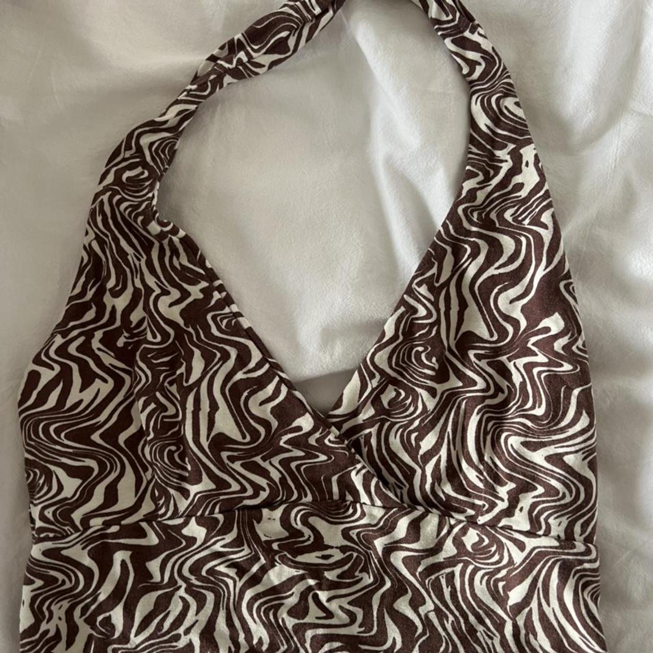 Subdued print halter crop top #croptop #subdued - Depop