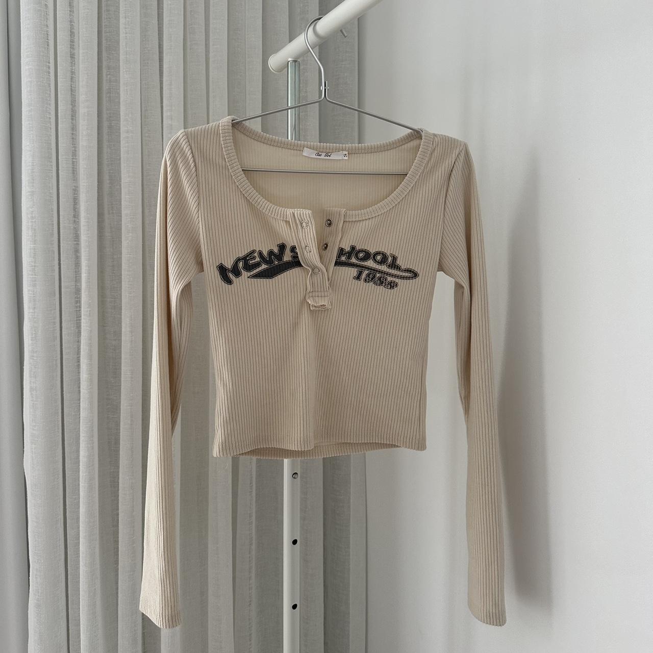 ⭐️ cream long sleeve crop top acubi style! brand: no... | Depop