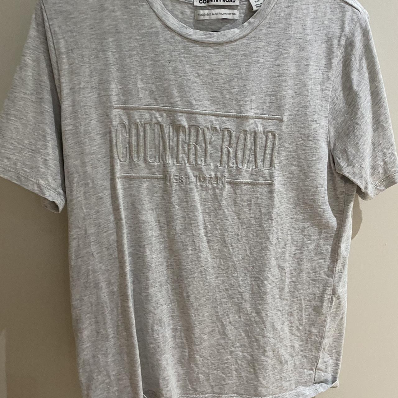 Country Road T shirt m. Size xxs (size 6-8). Great... - Depop