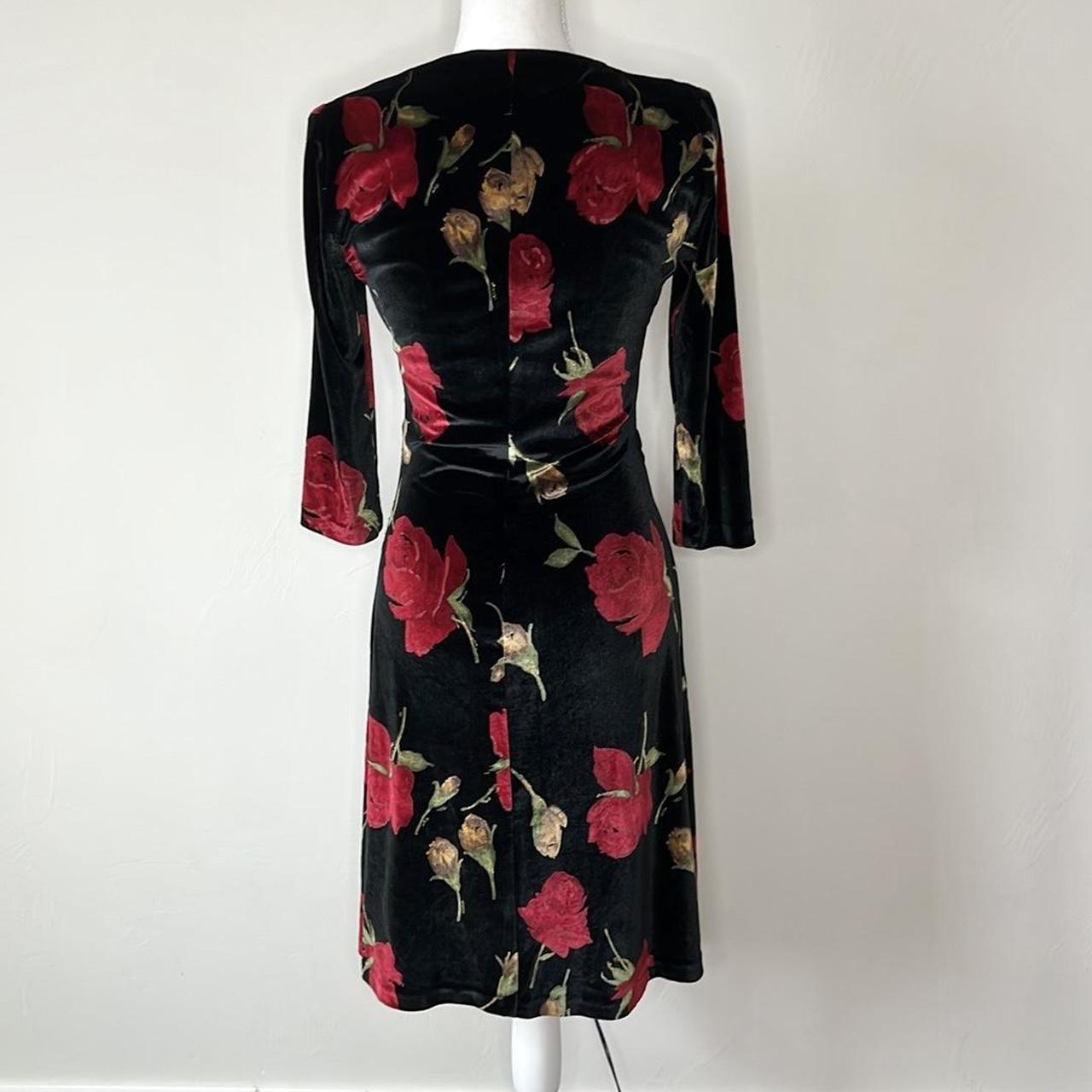 Moda International Velvet Rose Dress Excellent... - Depop