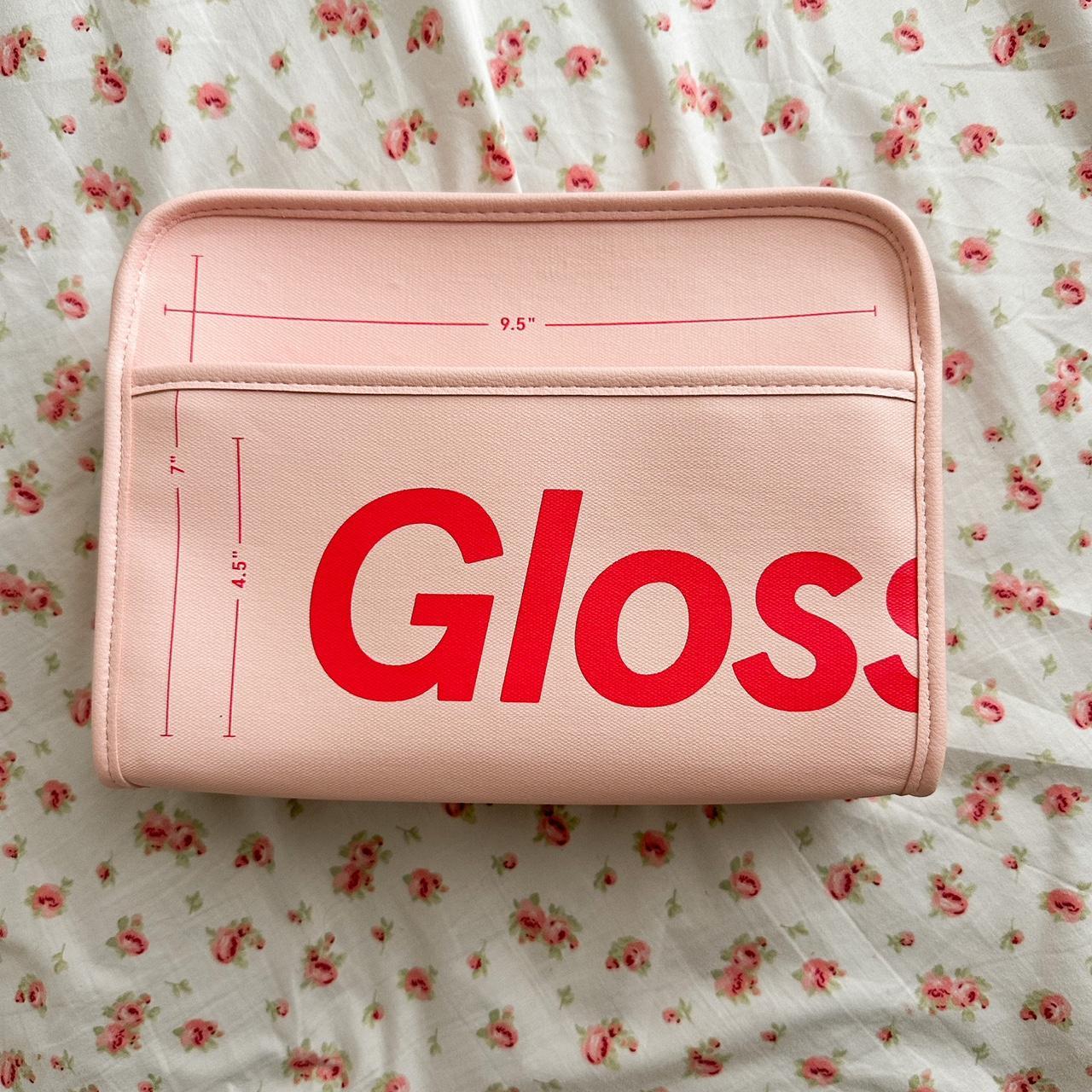 Glossier makeup bag🪩💌 ️ Used once basically brand... - Depop