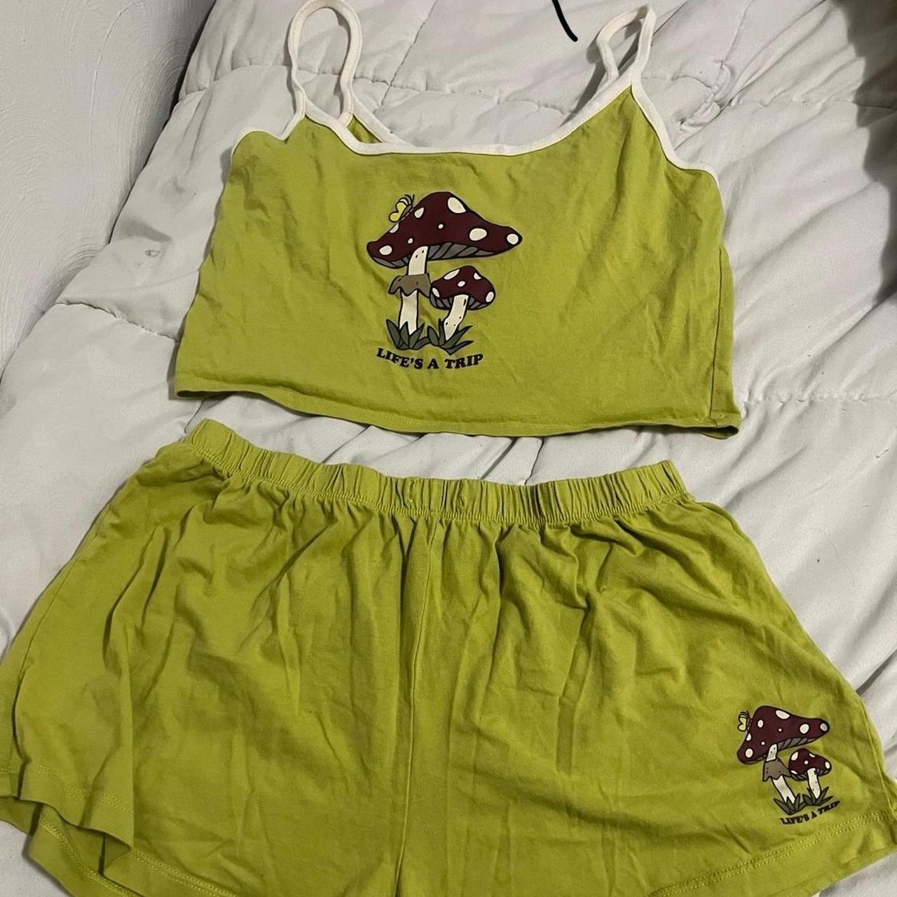 Green Forever 21 Matching Pj set size large. These... - Depop