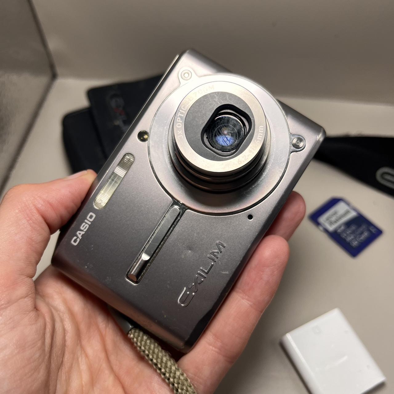 Casio exilim ex-s500 vintage digital camera The ... - Depop
