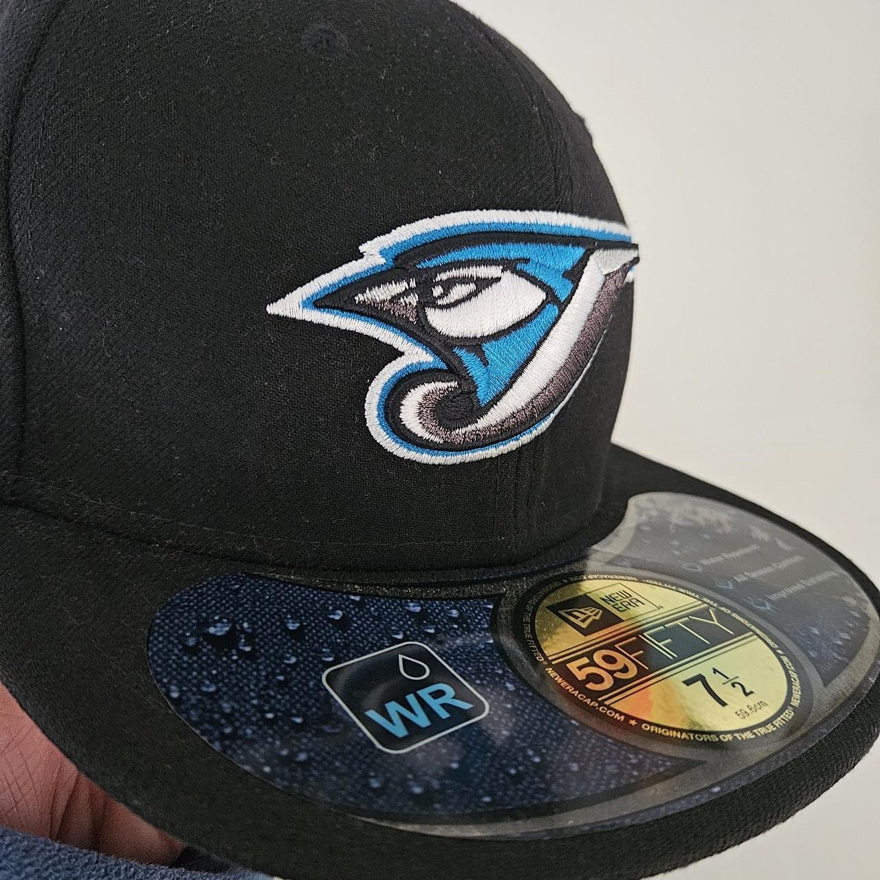 MLB Toronto Blue Jays New Era 59Fifty Fitted Trapper... - Depop