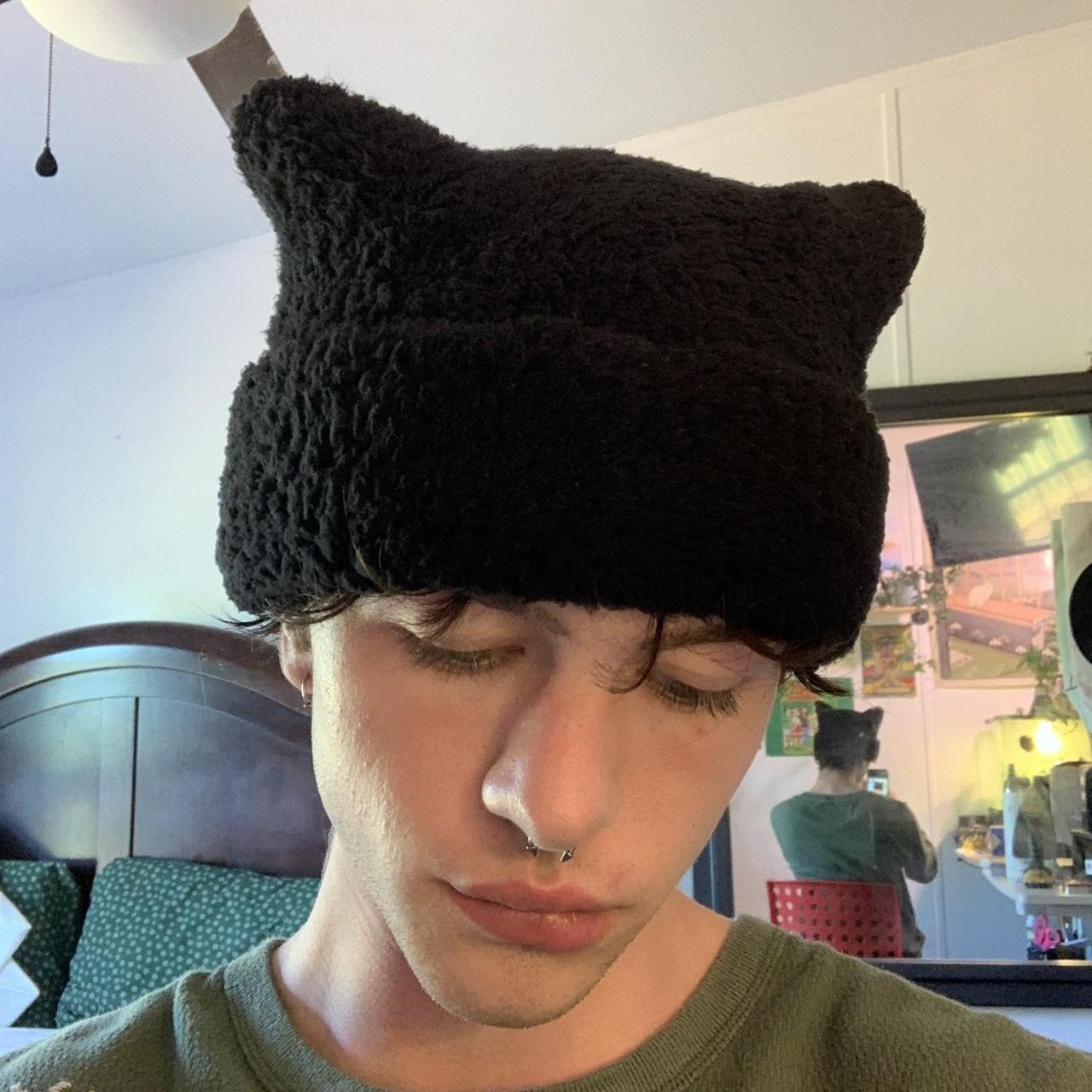 Black Cat Sherpa Hat - Depop