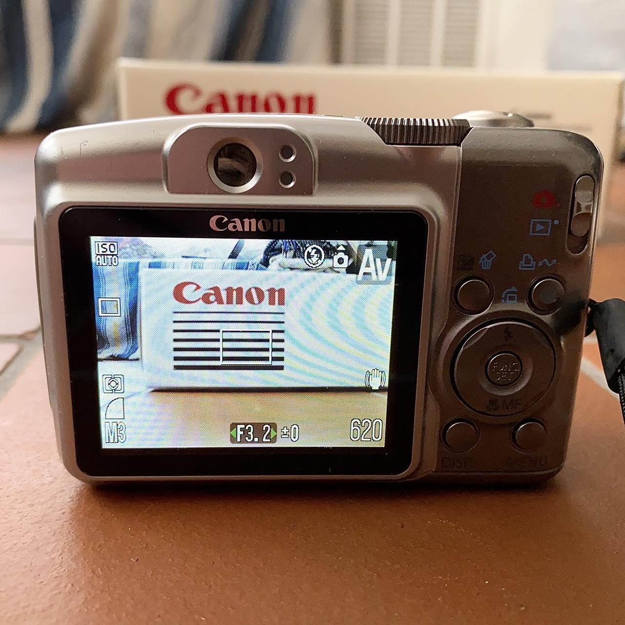 Canon Grey and White Cameras-and-accessories | Depop