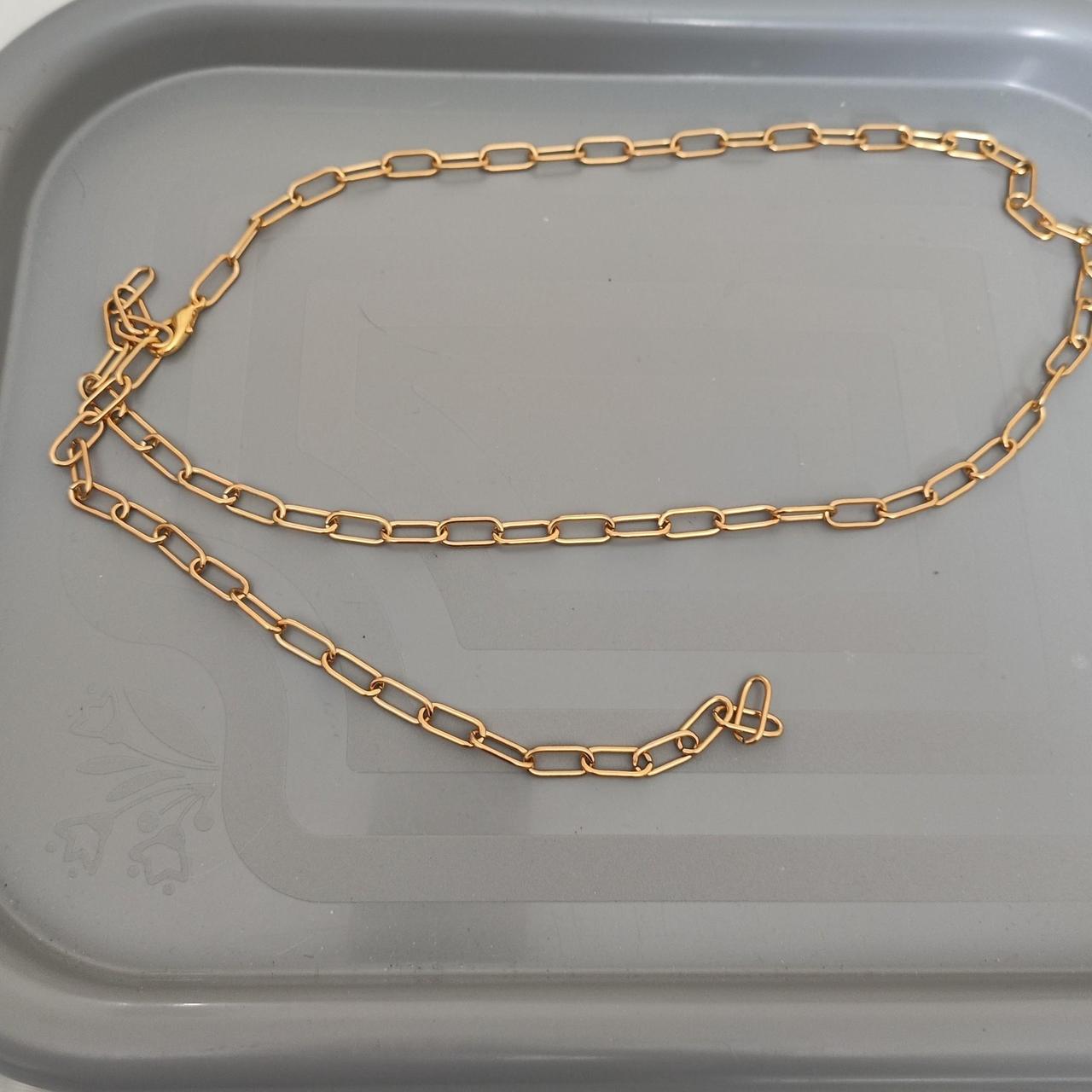 Gold tone paper clip chain style belt Links approx... - Depop
