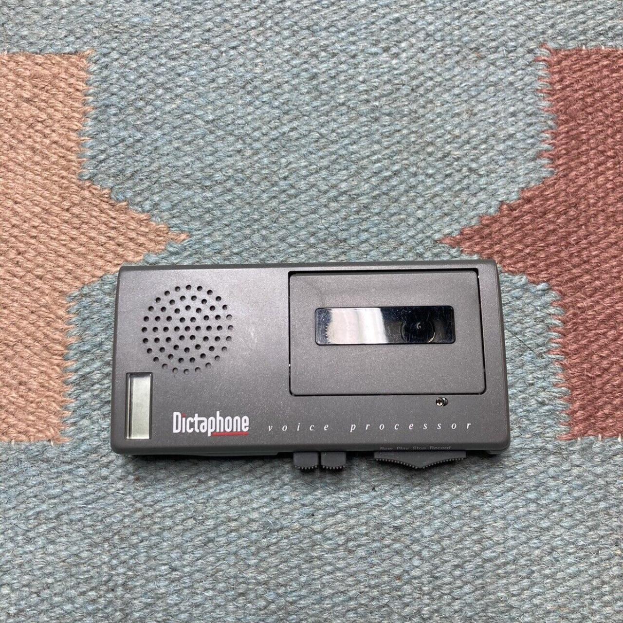 Dictaphone 3254 Portable Handheld MicroCassette Tape... - Depop