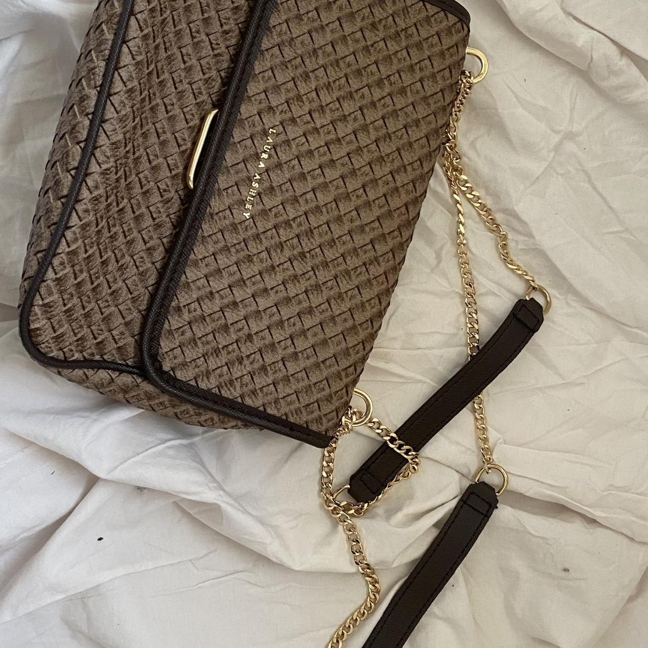 Laura Ashley shoulder bag Only used a few time,... - Depop