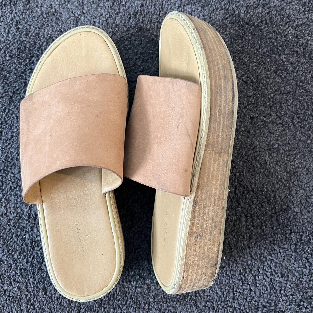Tony Bianco tan slides Size 8 AUD - Depop