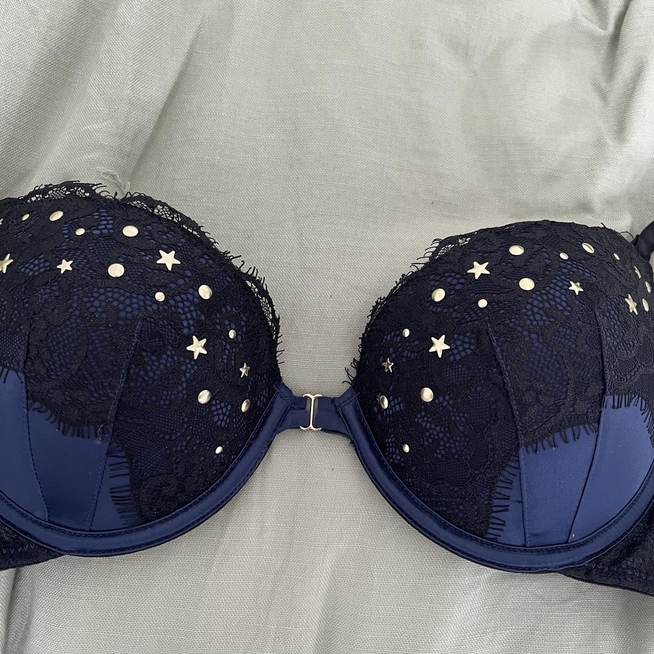 Bras n things bra size 12B, is a push up. Never worn. - Depop