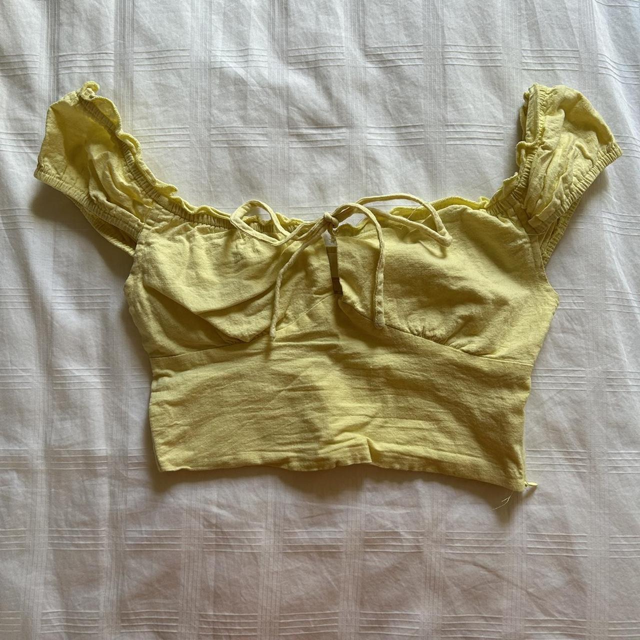 Perfect stranger yellow tie up crop top Size 8 - Depop