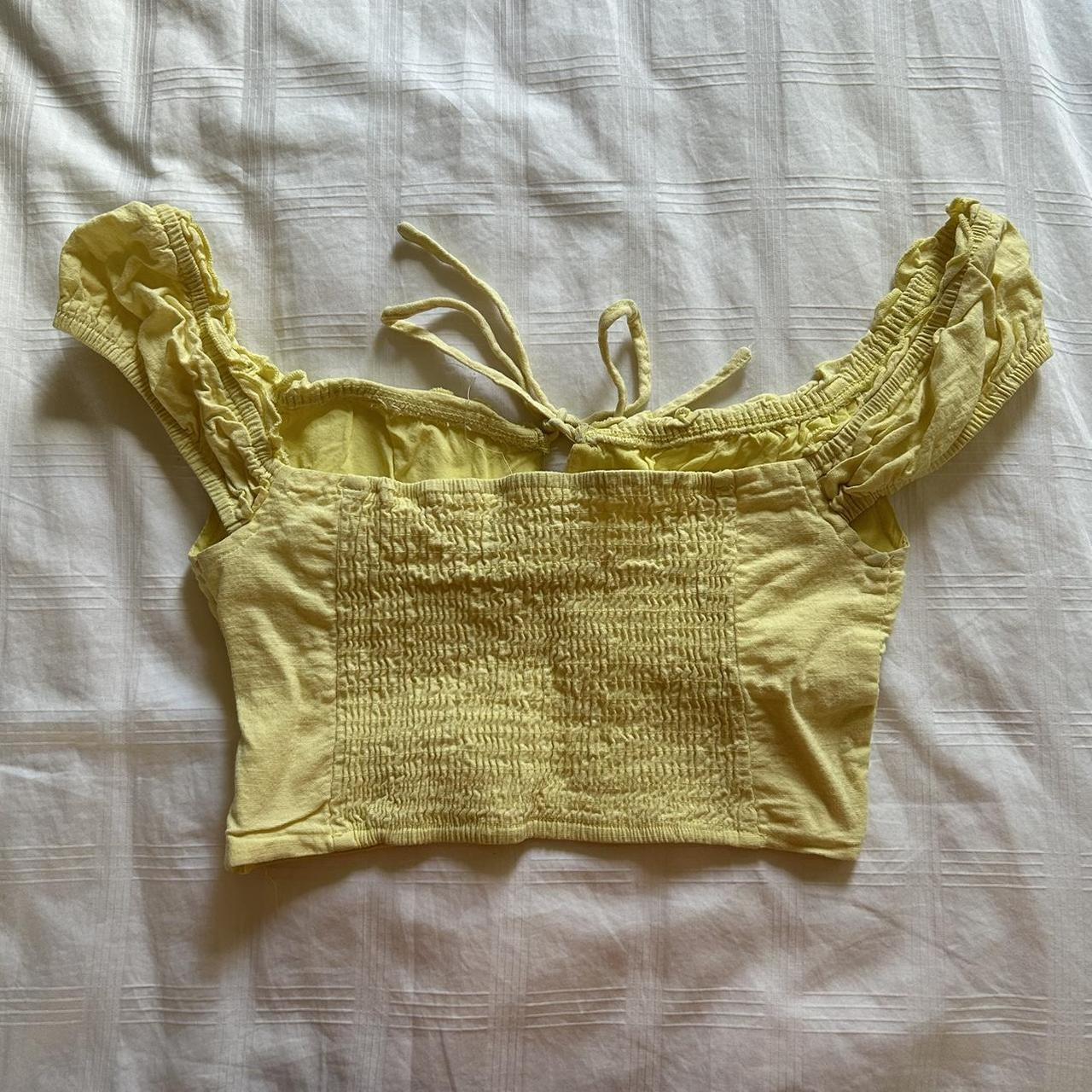 Perfect stranger yellow tie up crop top Size 8 - Depop