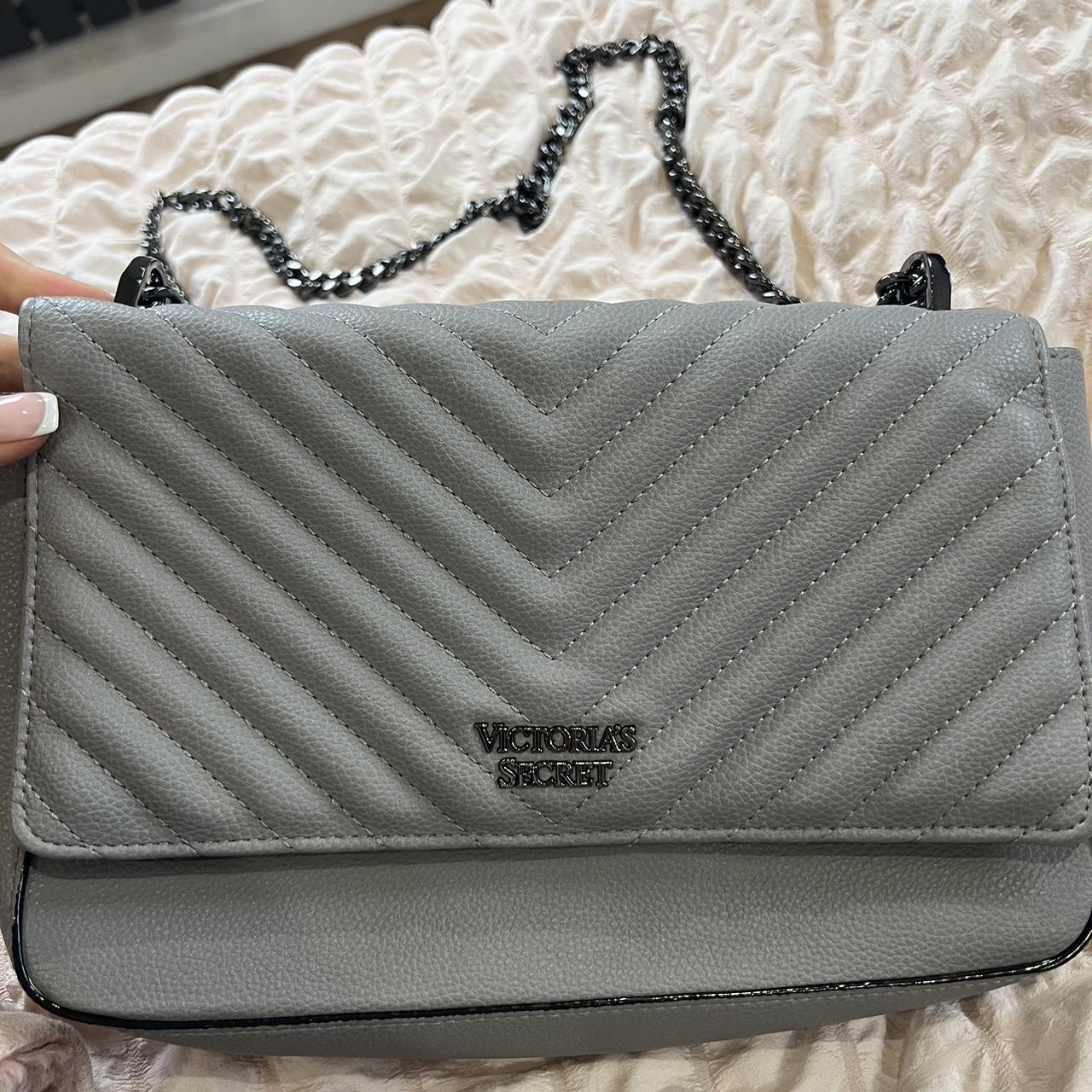 Victoria Secret grey handbag- barely used, excellent... - Depop