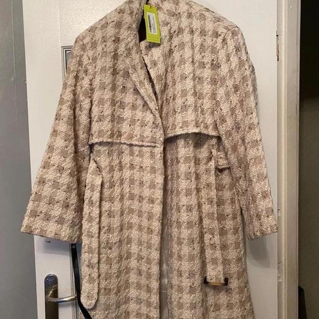 Brand new boohoo beige dog tooth long coat with... - Depop