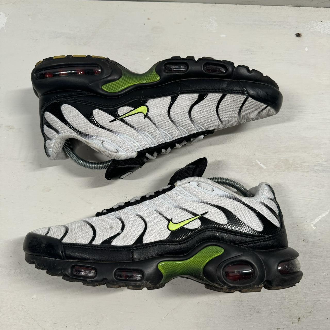Nike air max plus tn green black white Size Uk... - Depop