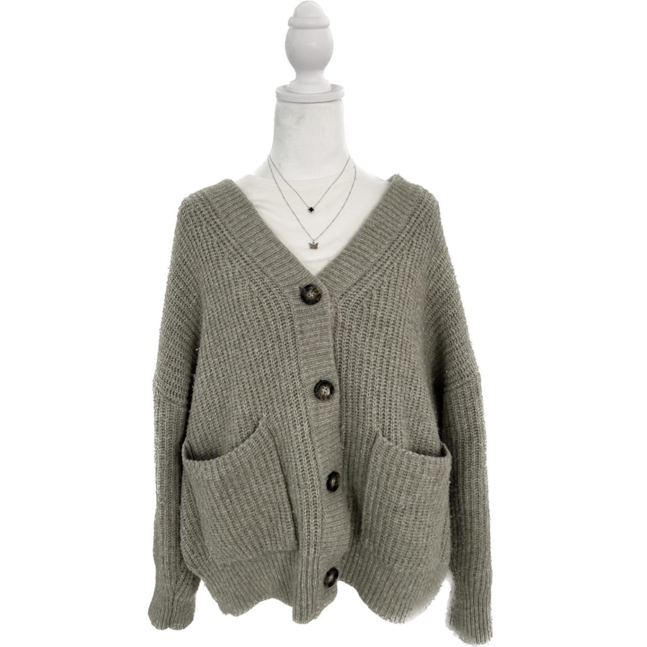 Oversized grey cardigan - Depop