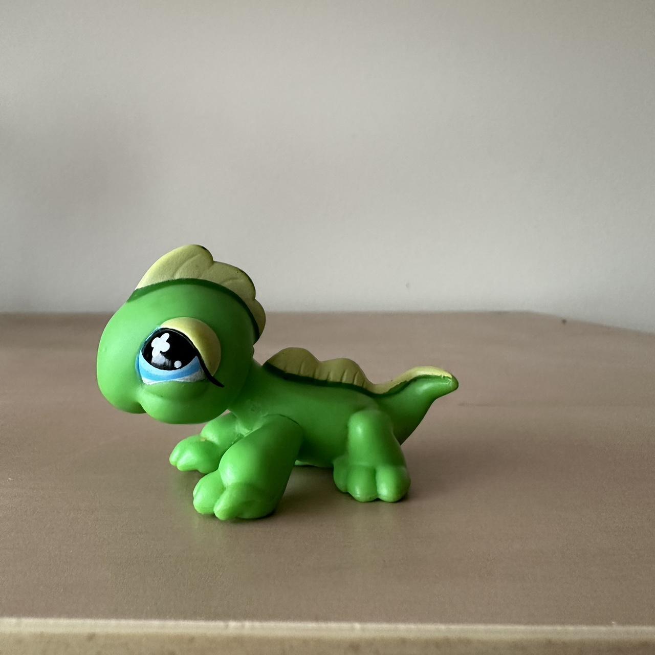 Littlest Pet Shop lizard LPS green lizard