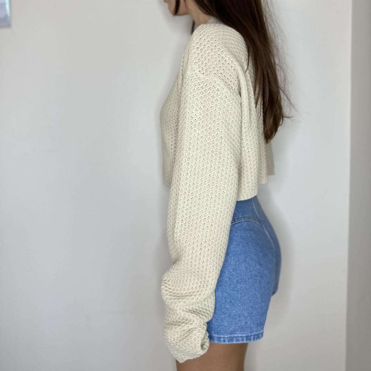 Comfy tan cropped mock neck Size small Pretty little... - Depop