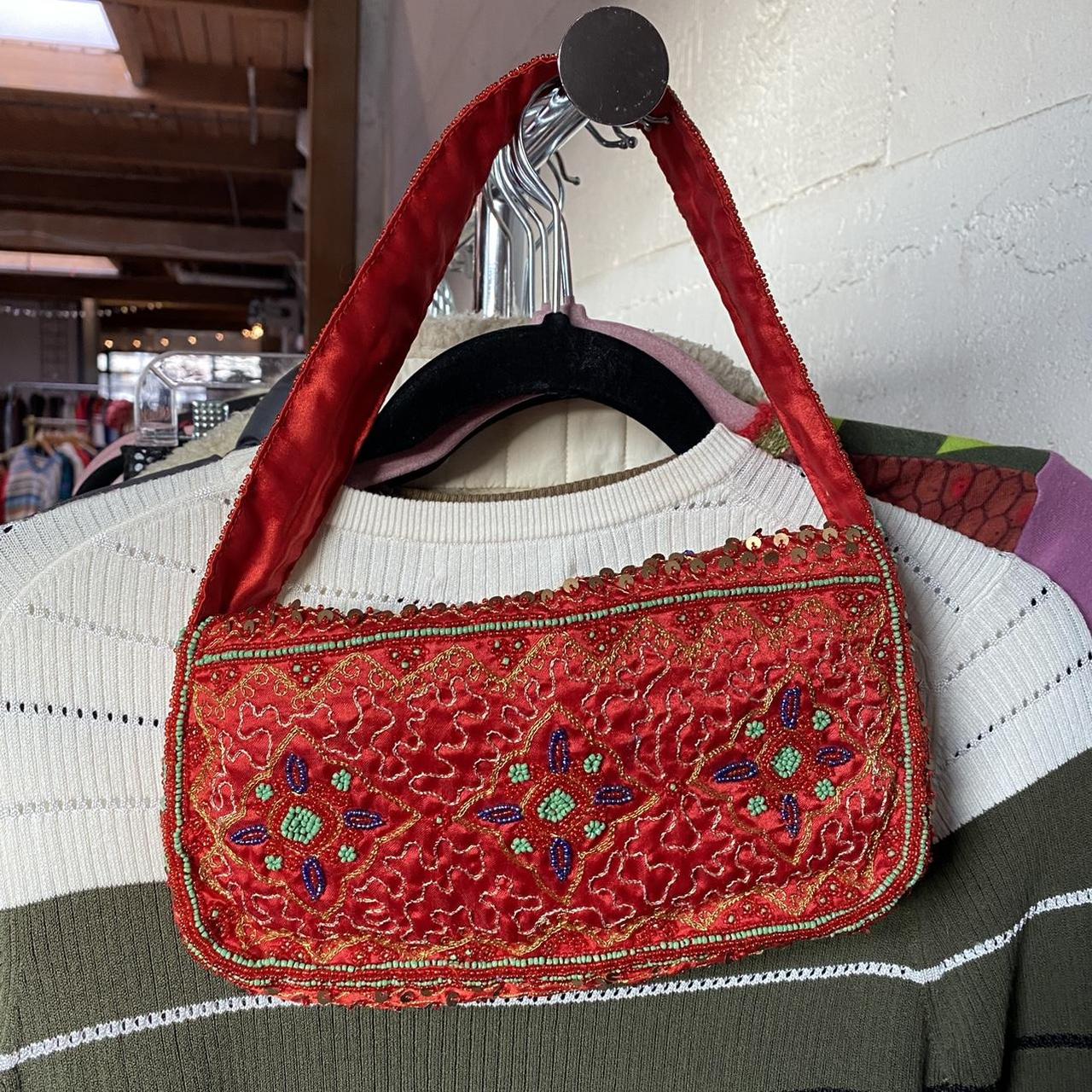 Vintage beaded cache purse Deadstock Reminds me of... - Depop