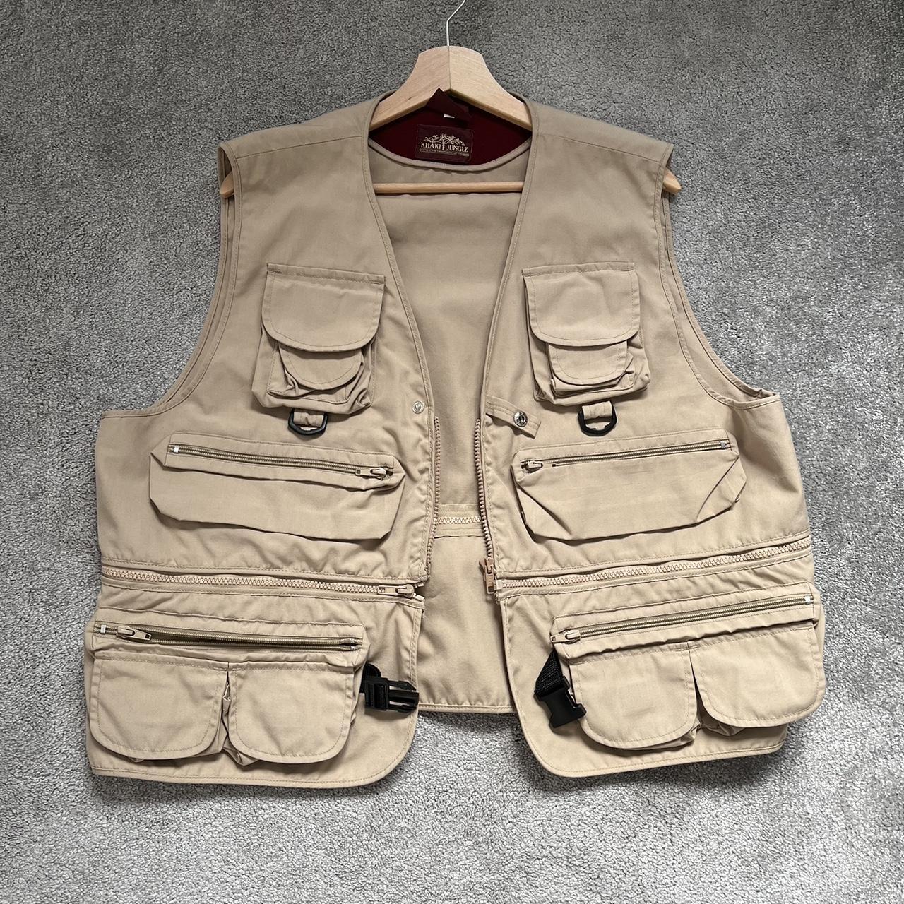 Utility vest Large beige no flaws - Depop