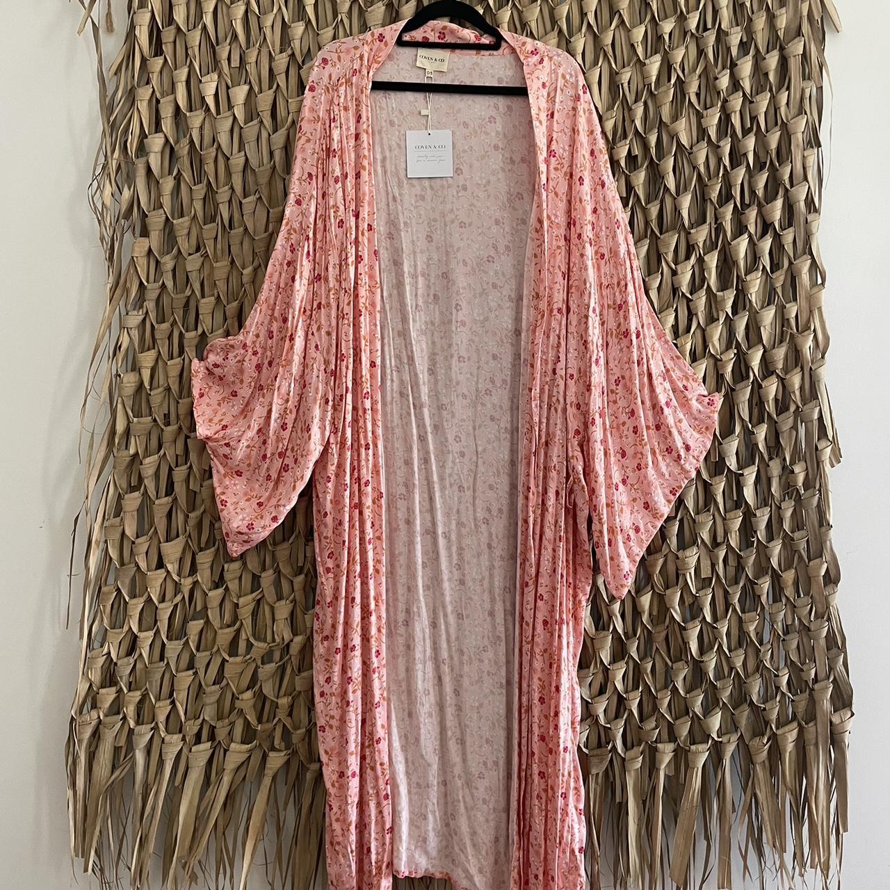 Coven and co peach robe no tie BNWT. ONE SIZE... - Depop