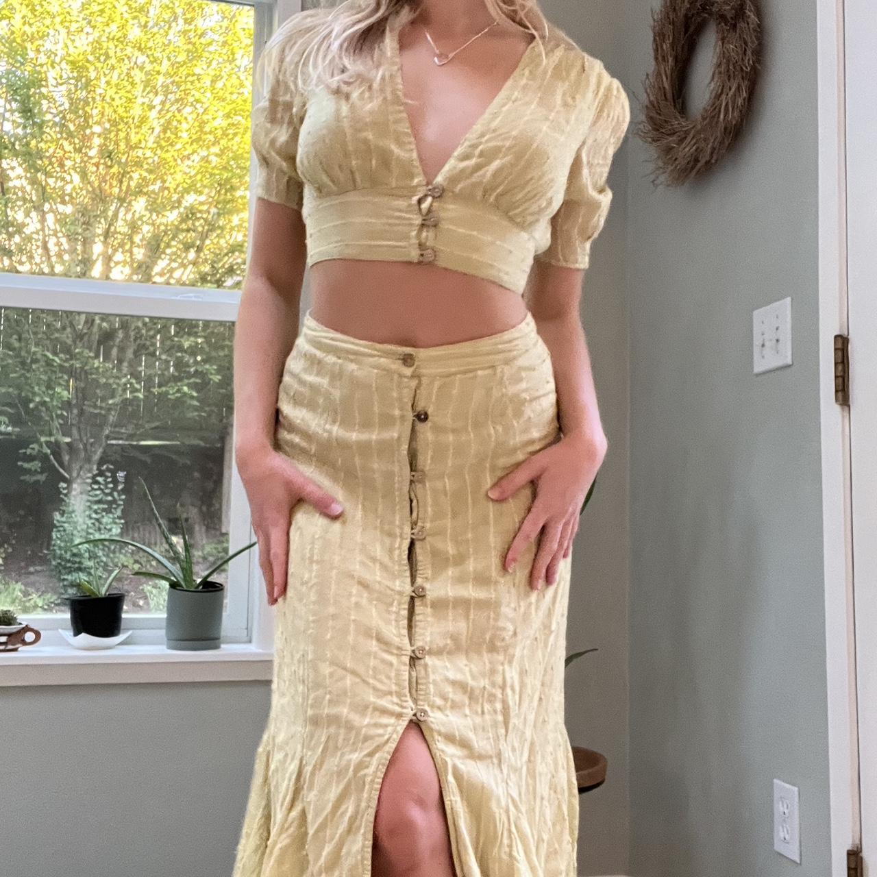 Two piece free people set. Sz xs I’m a size 25, 2,... - Depop