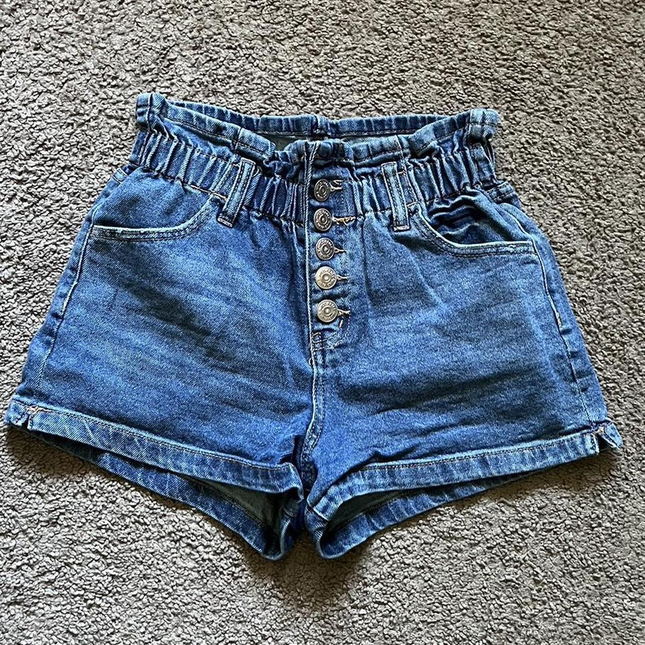 target brand denim shorts with rooshing waistband... - Depop