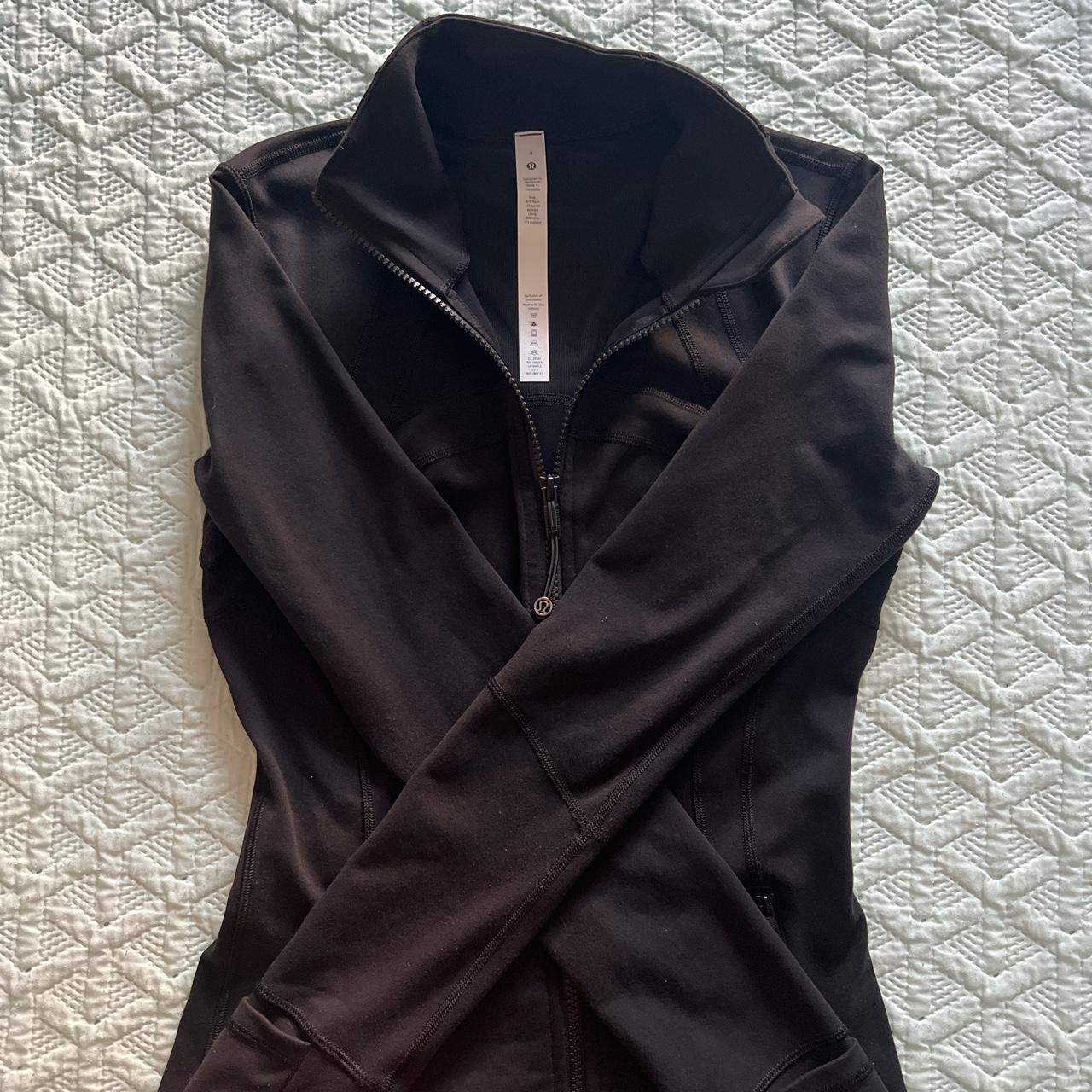 Lululemon define luon jacket size 4 The “bbl... - Depop