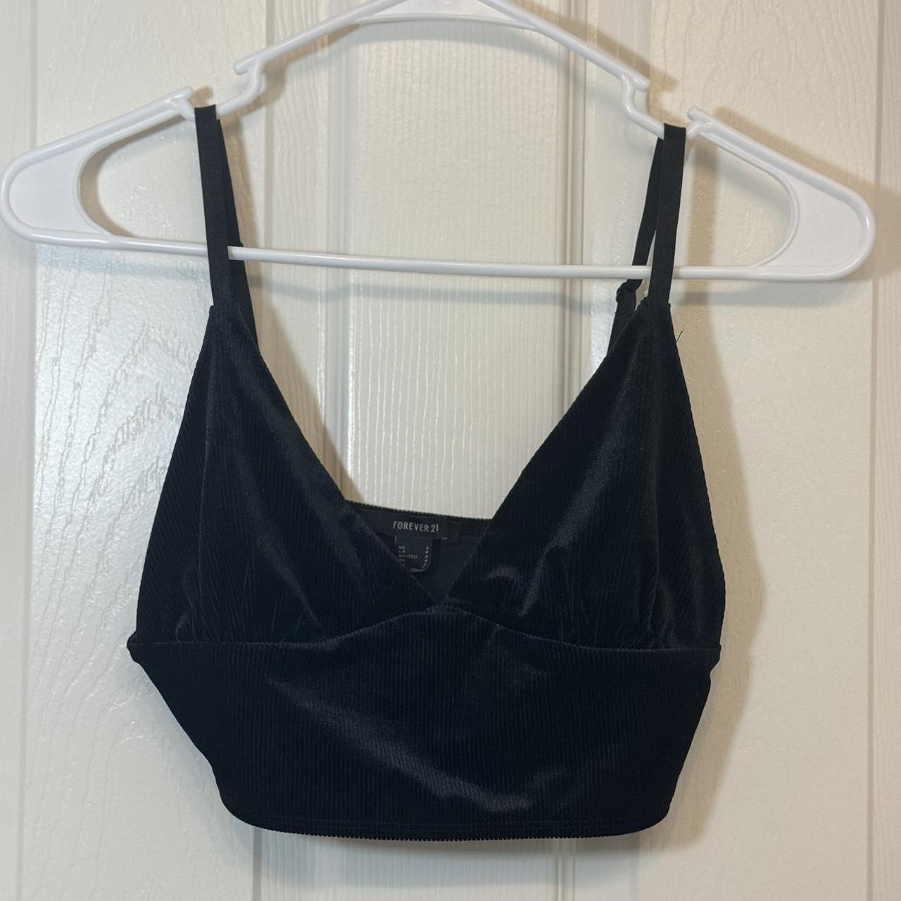 Forever 21 Textured velvet crop tank• Size S Bundle... - Depop