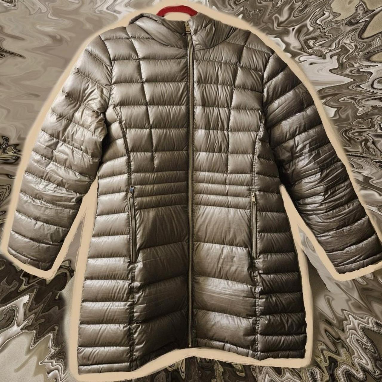 Worn/loved Calvin Klein silver puffer jacket! Says... - Depop
