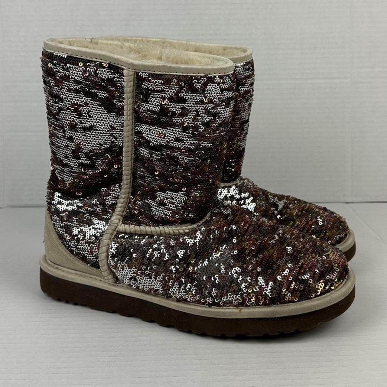 Ugg Sparkly Sequin Boots Women’s Size 8 In... - Depop