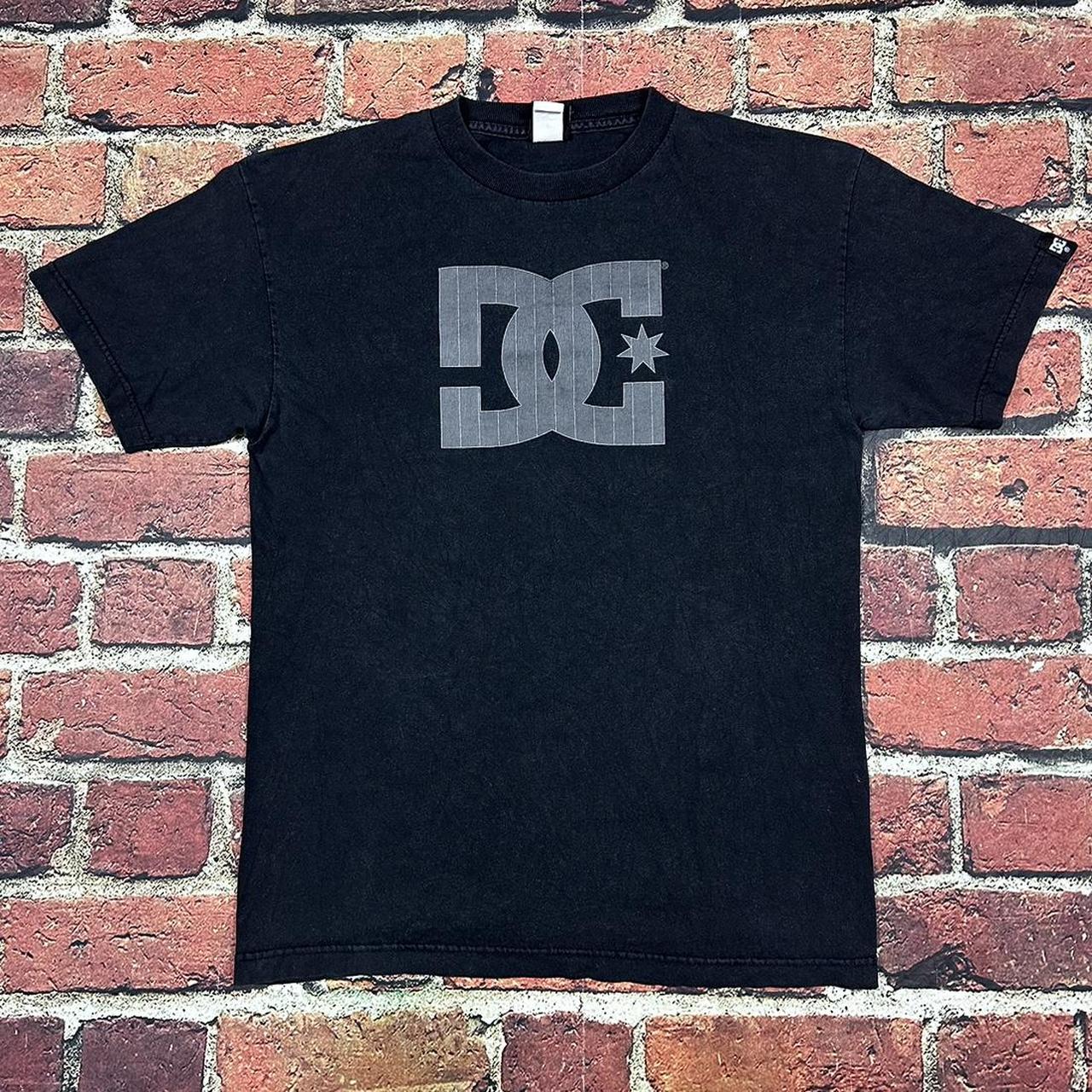 Vintage DC Shoes Logo Graphic T-shirt Skateboarding... | Depop