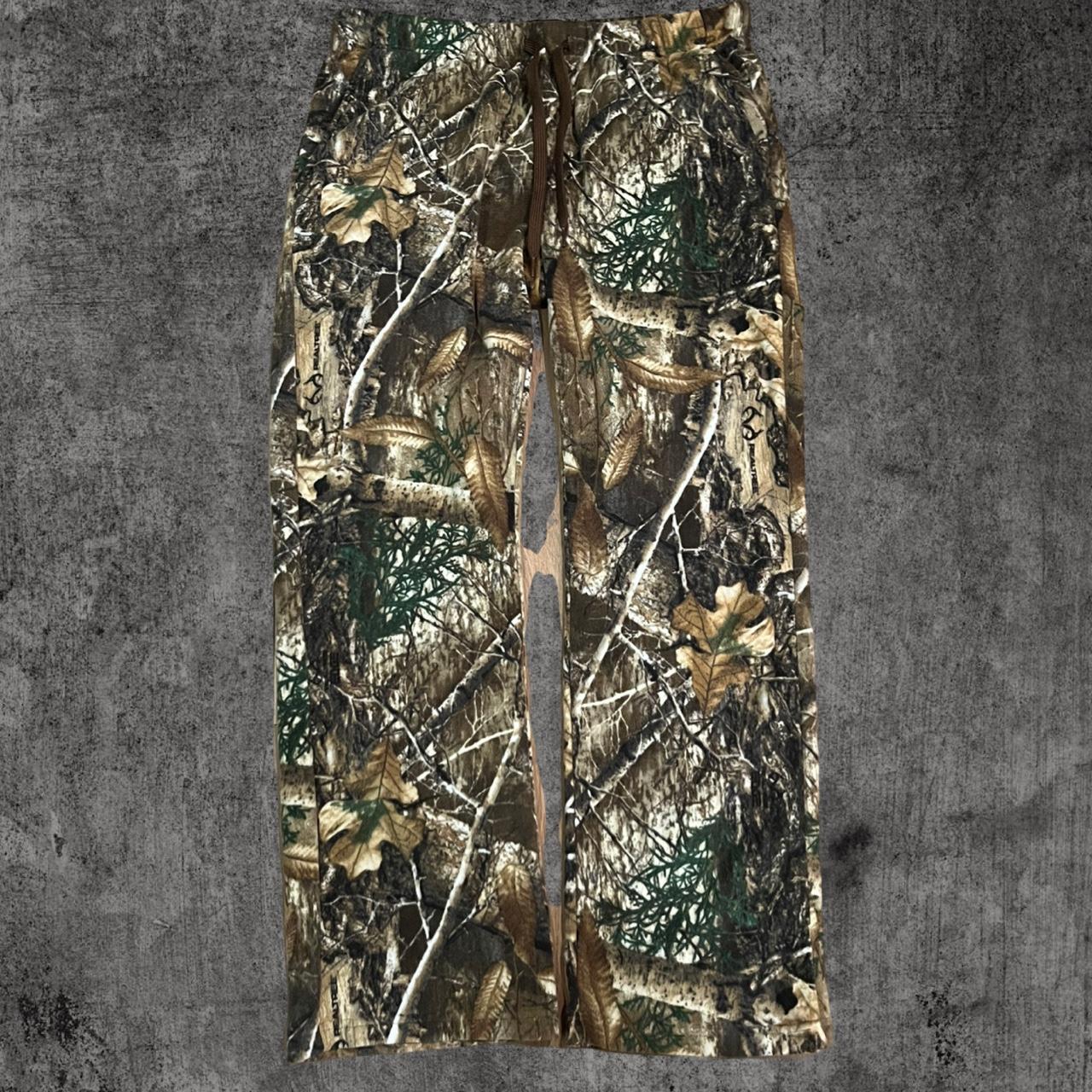 Realtree Camo Pajama Pants Size: Medium No flaws,... - Depop