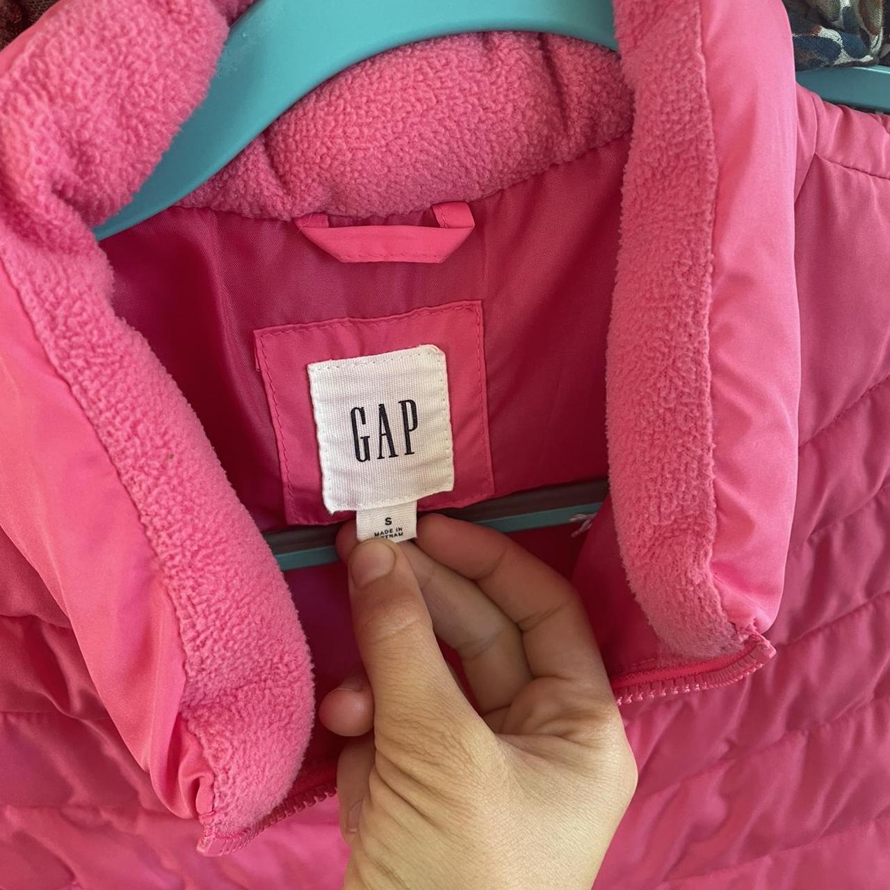 Cutie patootie pink GAP puffy vest 💗 true to size... - Depop