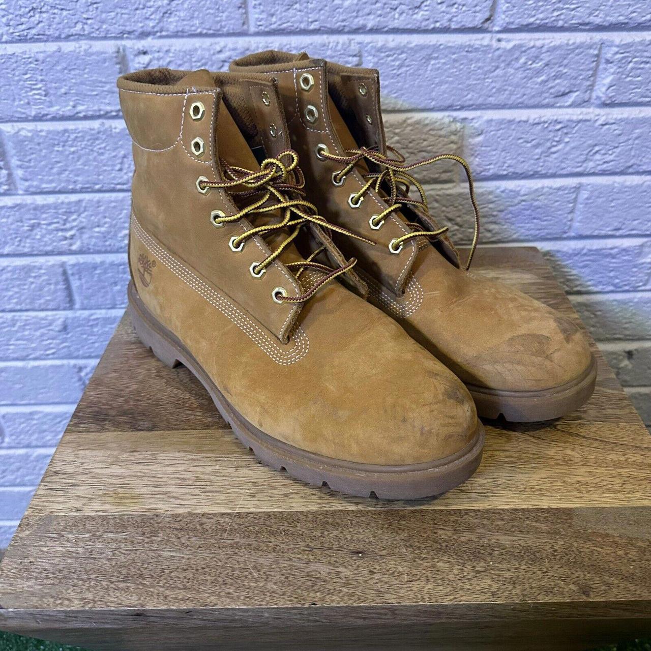 TIMBERLAND A3859 Boots (A1D003655). Condition is... - Depop