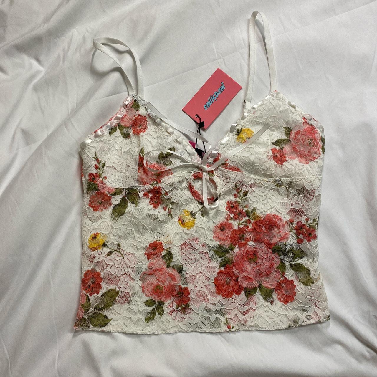 edikted portofino lace top floral lace cami never... - Depop
