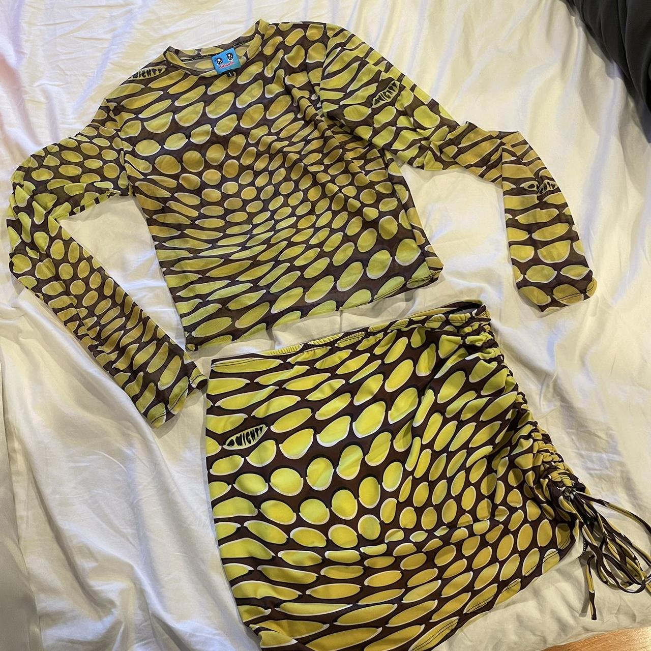 OMIGHTY set Only worn once In perfect... - Depop